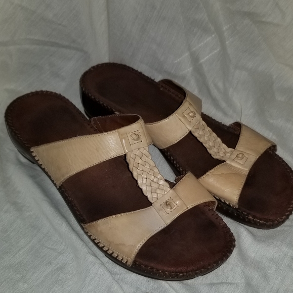 Naturalizer | Shoes | Leather Sandals Size 9 | Poshmark